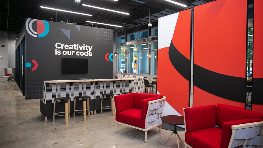 Sneak Peek: Inside Red Hat's (NYSE: IBM) new 'open studio' in Raleigh ...