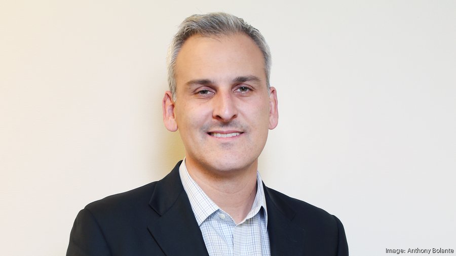 Josh Brown: Capacity challenges on the horizon for Seattle's airports ...
