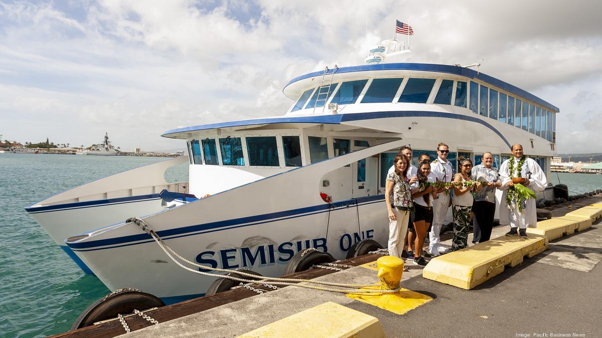 Immersive catamaran tours takes guests under the sea in style ...