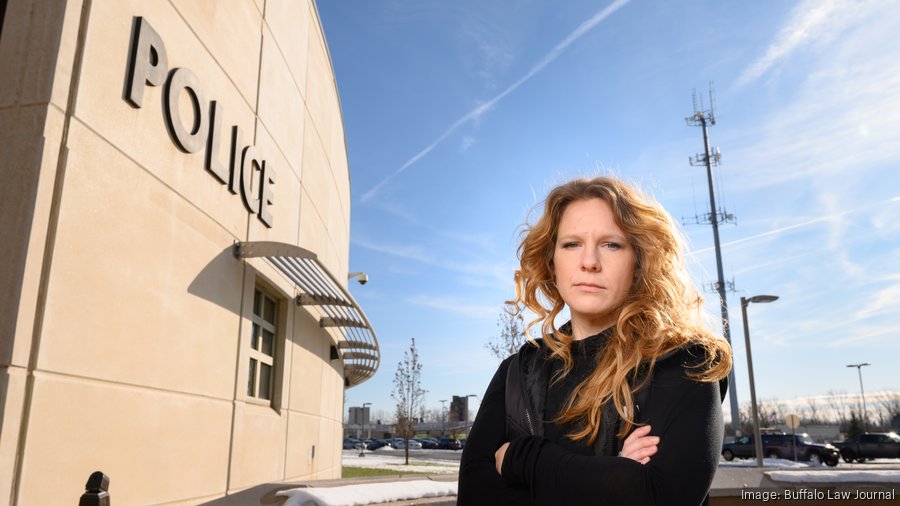 To deter crime, this police department added a mental health and ...