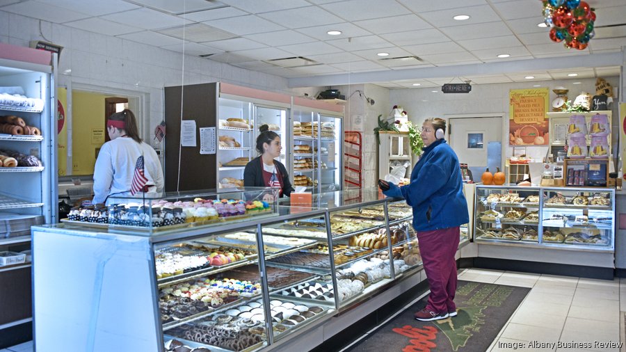 Bella Napoli Bakery 11 2019 05