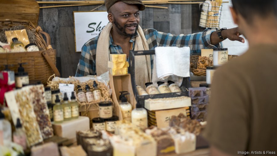 Georgetown's Dean & DeLuca will become Artists & Fleas flea market ...