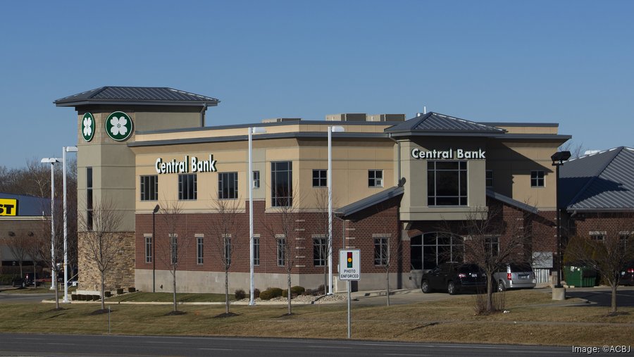 Central Bank adds longtime KC banker Thompson to executive team ...