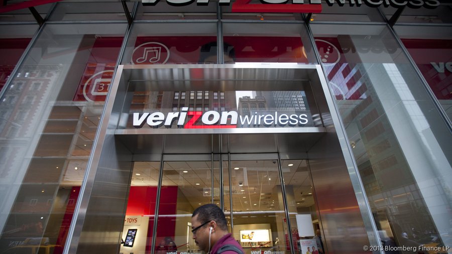 Verizon cutting mobile plan prices; call center jobs - Washington ...