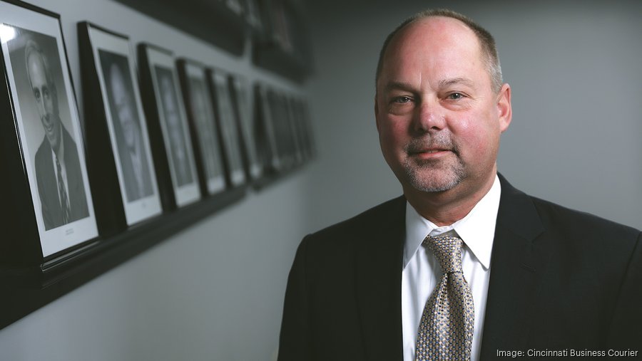 Auto Dealers Association's Charlie Howard cared for Elsie the Cow ...