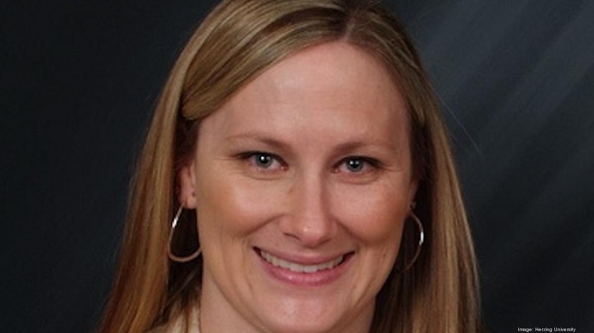 Sarah Higgins's Instagram, Twitter & Facebook on IDCrawl