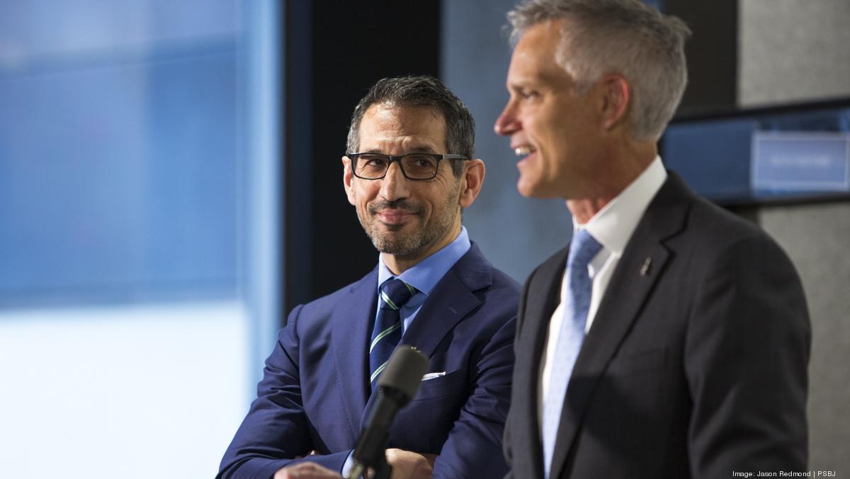American Airlines president Robert Isom, Alaska Airlines president Ben ...