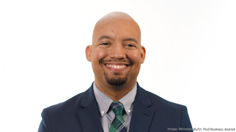 HealthPartners' James McClean receives 40 Under 40 award from MSPBJ ...