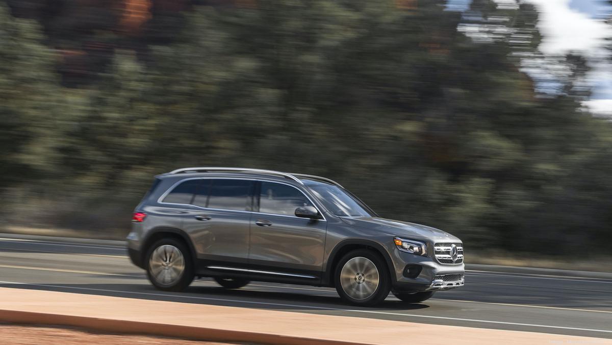 Mercedes’ new GLB crossover makes long hauls a breeze - Phoenix ...