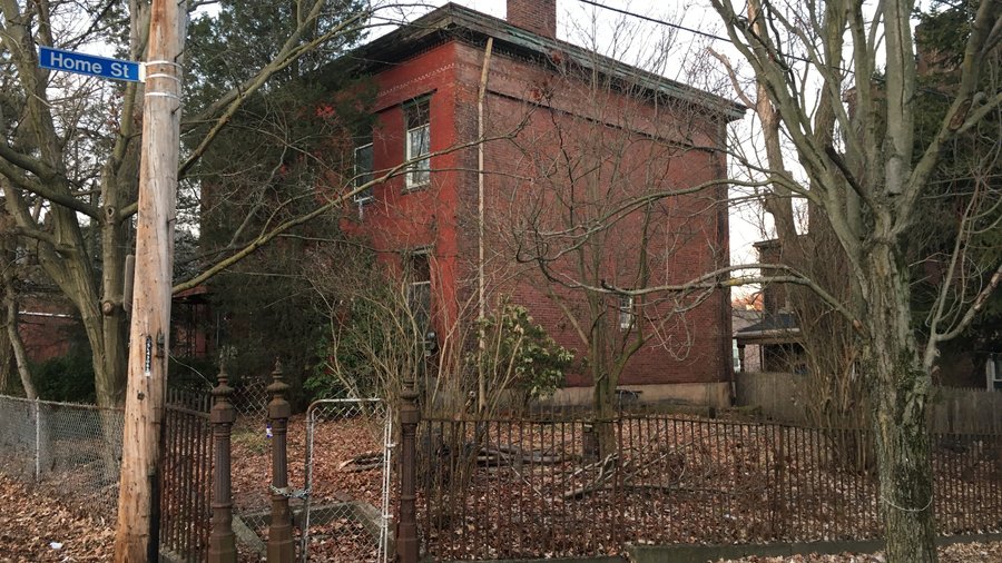 186 Home Street rouses neighborhood preservationists to save it over a ...