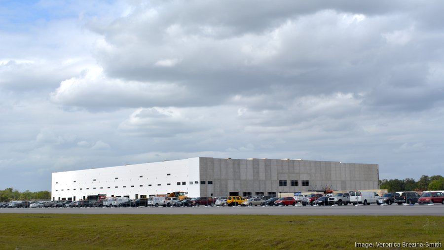 Amazon to expand air cargo hub at Lakeland airport - Tampa Bay Business ...
