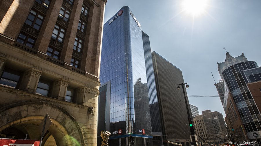 BMO Tower is ready, but BMO Harris Bank delays move due to COVID-19 ...
