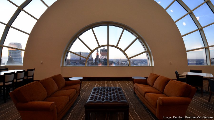 Milwaukee's Coolest Offices: Reinhart Boerner's office with a view ...