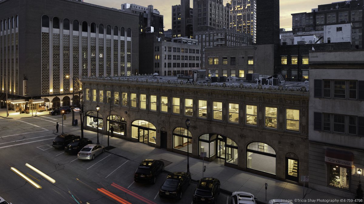 The Laughing Tap secures 10-year lease in downtown Milwaukee ...