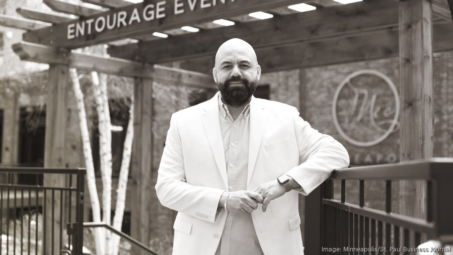 Entourage Events rebooks weddings, waits for Minnesota to let ...