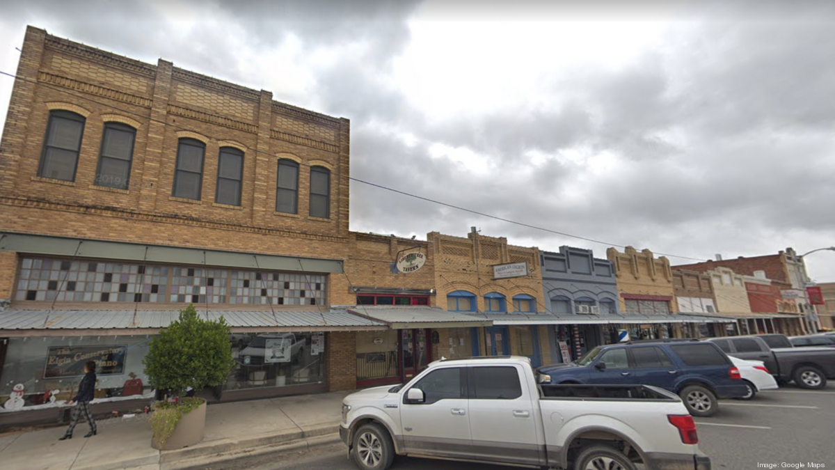 Elgin bar bans masks; It's 'completely irresponsible,' says top health ...
