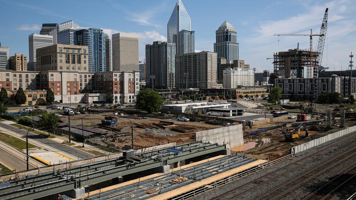 Charlotte-Atlanta rail project freighted with numerous questions, from ...