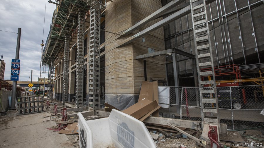 Downtown Milwaukee's Huron Building will be done two months early ...
