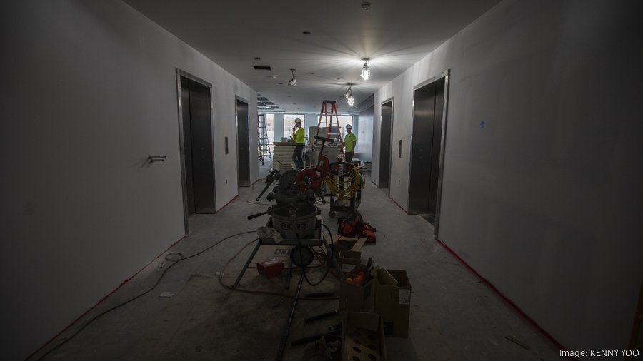 Downtown Milwaukee's Huron Building will be done two months early ...