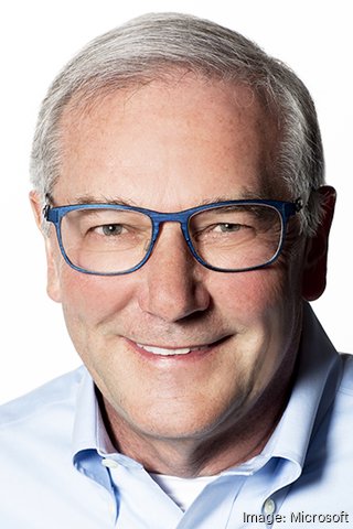 Microsoft promotes Alice Jolla to chief accounting officer as former ...