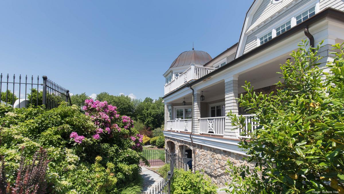 This $8.5M Berkley, Massachusetts estate sits on 58 acres with a 60 ...