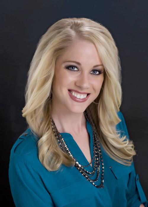 Comcast SportsNet adds Kelly Crull to talent roster - Chicago Business ...