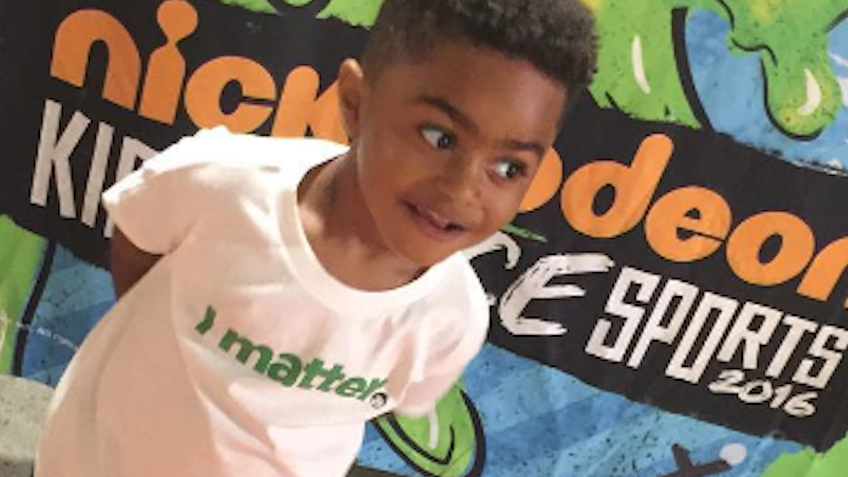 Derrick Rose's Son PJ on 'I Matter' Shirts From Bullies Brand - Chicago ...