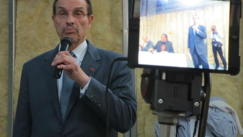 Vincent Gray: Mayor of DC Defiant, Despite Poll, Possible Indictment ...