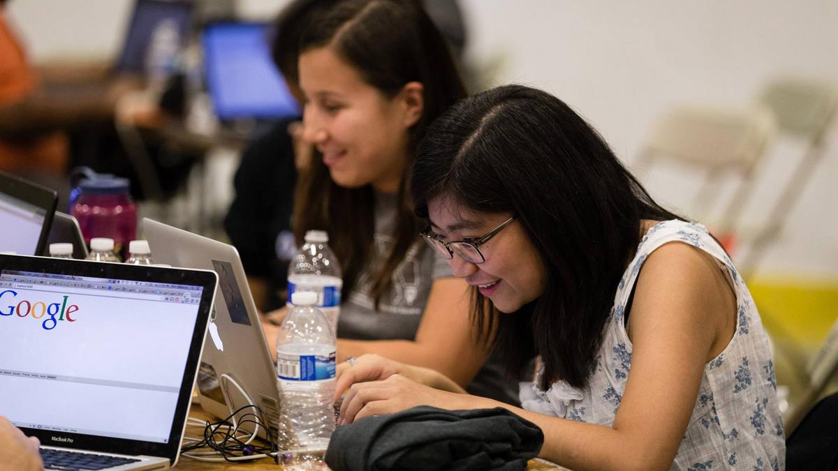 2014 HackMIT: MIT's Biggest Hackathon - Boston Business Journal