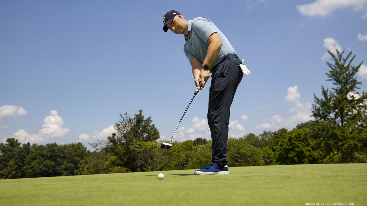 Dundee's Ron Watson turns to the golf course to relax - St. Louis ...