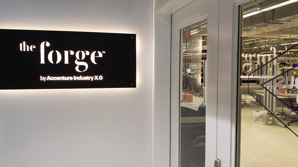Accenture’s Forge Tech Studio Opens in Chicago’s mHub - Chicago ...