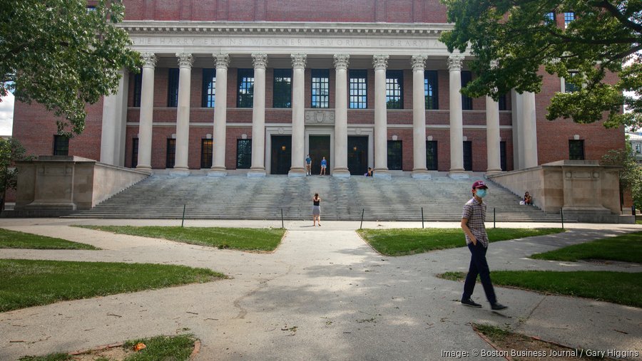 More than 800 Harvard custodians go on strike - Boston Business Journal