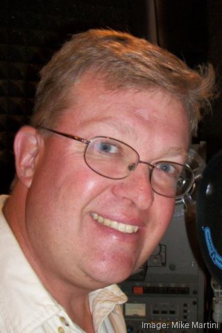 Wurlitzer organ, radio show LPs in need of new homes - Cincinnati ...