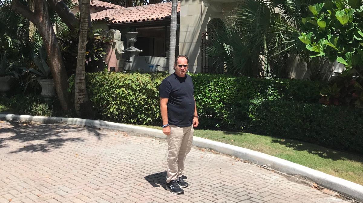 Todd Michael Glaser buys Palm Beach home from Christine Fisher-Grow ...