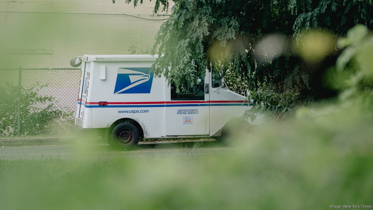 Why USPS is opening a new regional distribution center in Phoenix metro ...