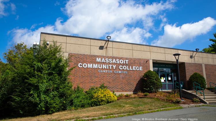 Mass. businesses line up behind state's early college programs - Boston ...