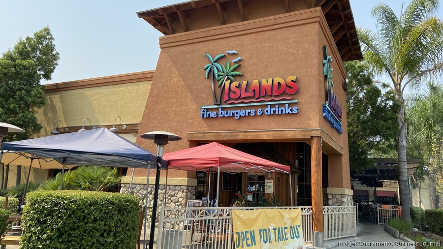 Islands restaurant near me store