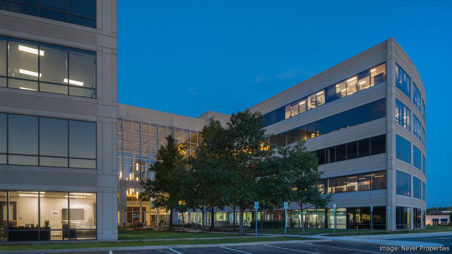 Neyer Properties sells Three Woodfield Crossing for $49 million ...