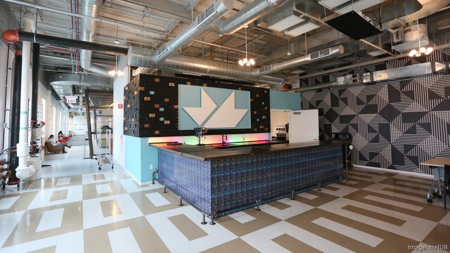 mHUB lands $1.3M grant to connect hardware innovators with corporate R ...