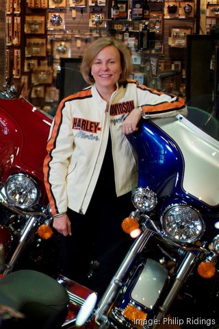 Super Women 2020: Lisa Wade of Southern College of Optometry - Memphis ...