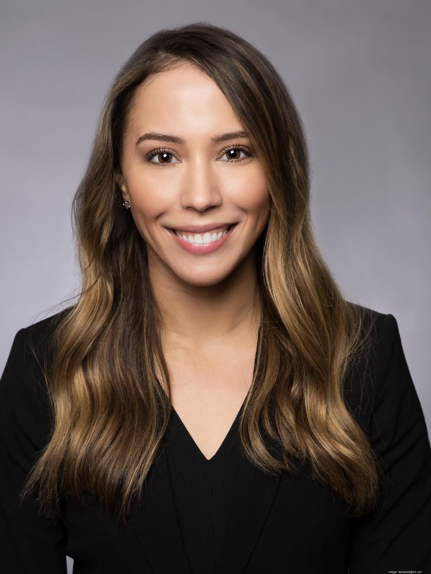 Sabrina Smith's Instagram, Twitter & Facebook on IDCrawl