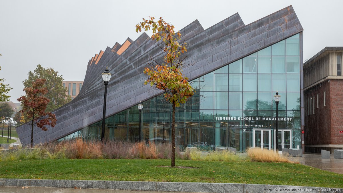 UMass Amherst wins $173K to make buildings safer for birds - Boston ...