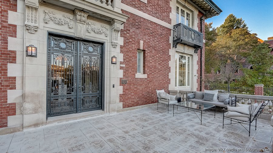 Milwaukee philanthropist Andy Nunemaker puts his home, the Vogel ...