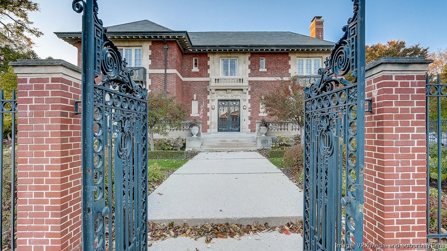 Milwaukee philanthropist Andy Nunemaker puts his home, the Vogel ...