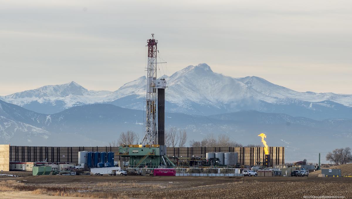 Colorado moves to ban routine natural gas flaring at oil wells - Denver ...