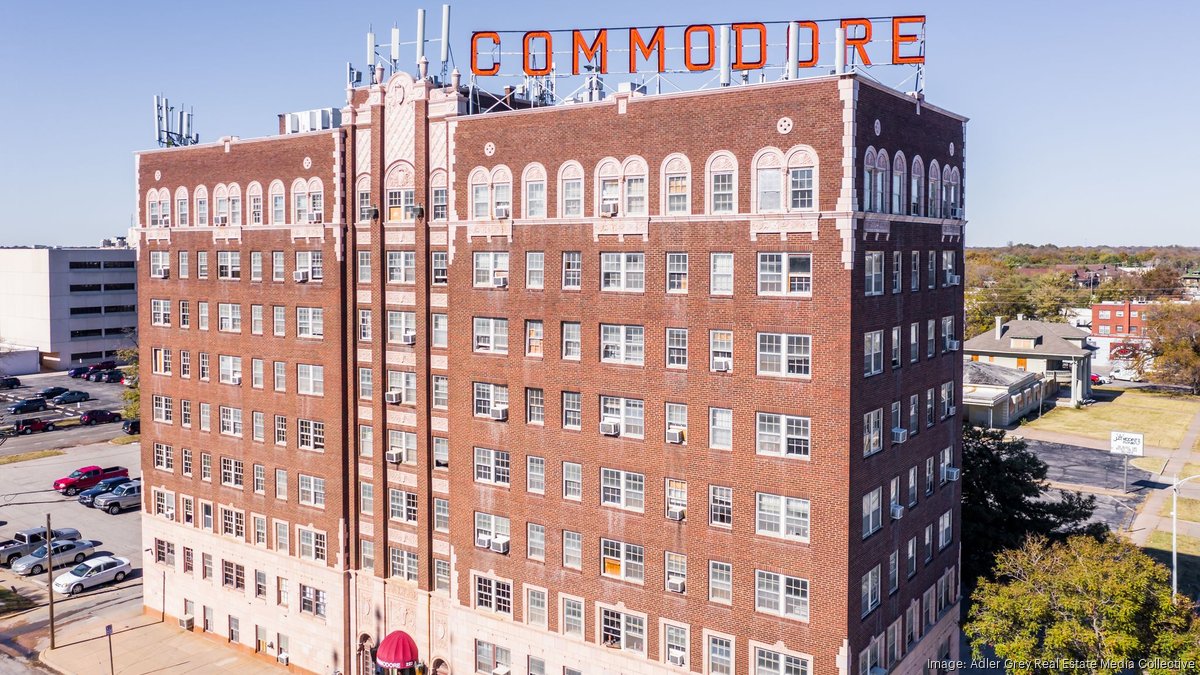 Commodore high-rise in Wichita heads to auction after sale fails ...