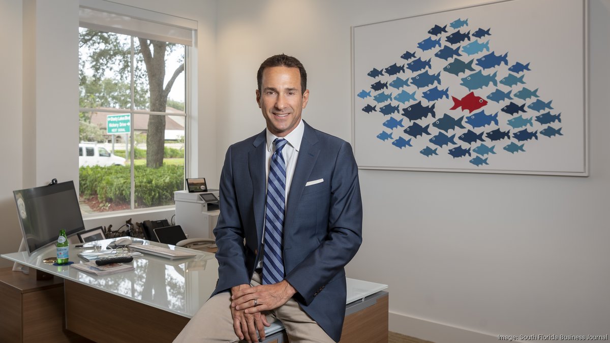 Former Professional Bank CEO Dan Sheehan to lead Dallas-based Vista ...