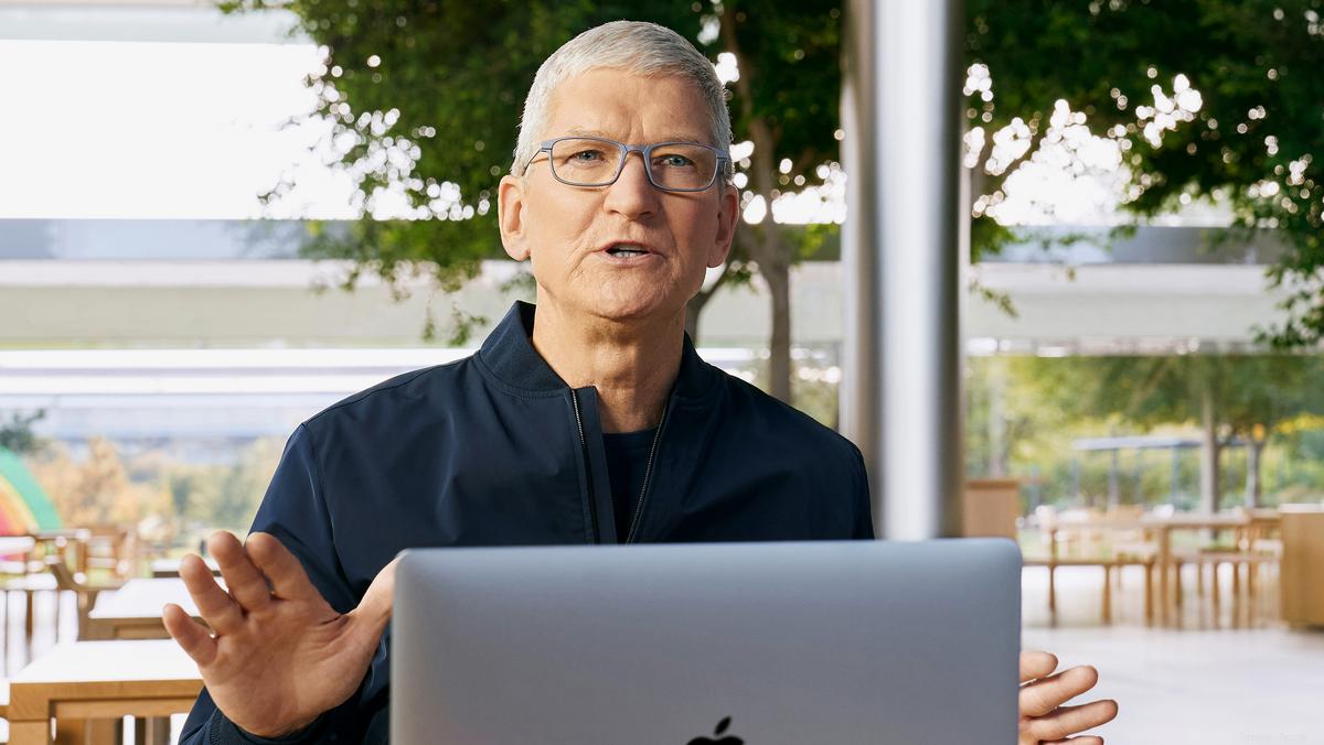 Apple just fired one of the leaders of the #AppleToo movement that's ...