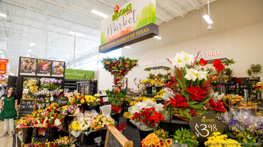 H-E-B opens its new store in Kerrville (slideshow) - San Antonio ...