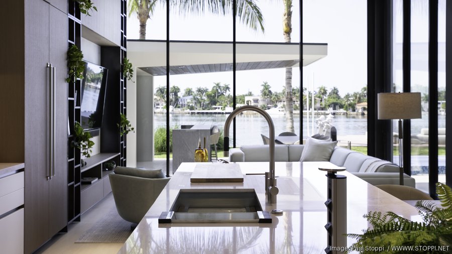 Jonathan M. Rothberg buys Miami Beach home for $24M, tweets about doing ...